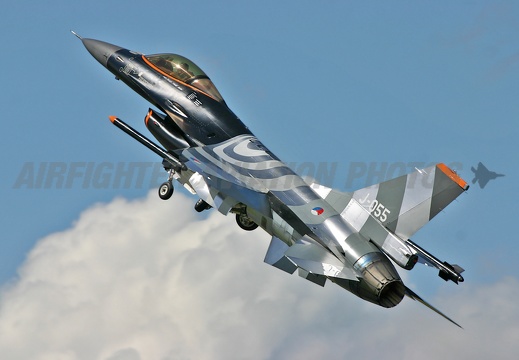 RNLAF F-16's - display this album
